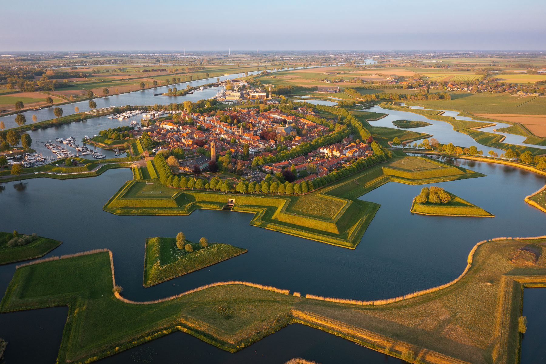 Heusden vanuit de lucht - Foto - Ronne Vinkx